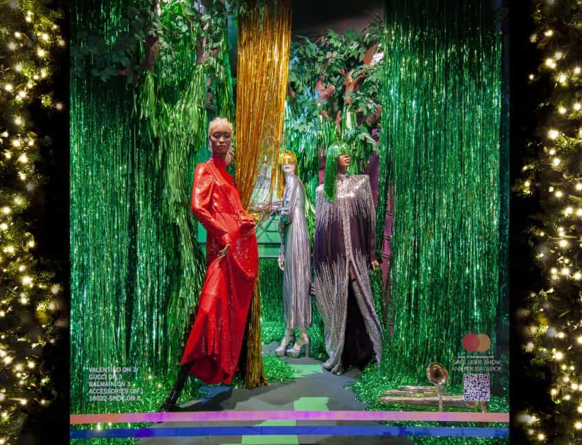 SAKS FIFTH AVENUE LIVE-STREAMS THIS YEAR’S HOLIDAY WINDOW REVEAL - MR ...