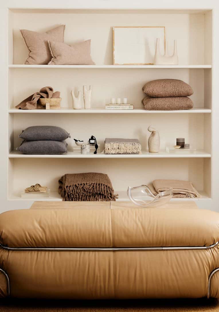 VINCE OPENS ITS FIRST HAMPTONS STORE - MR Magazine