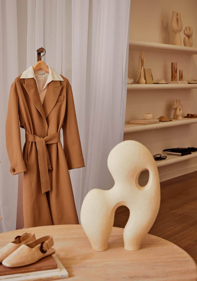 VINCE OPENS ITS FIRST HAMPTONS STORE - MR Magazine