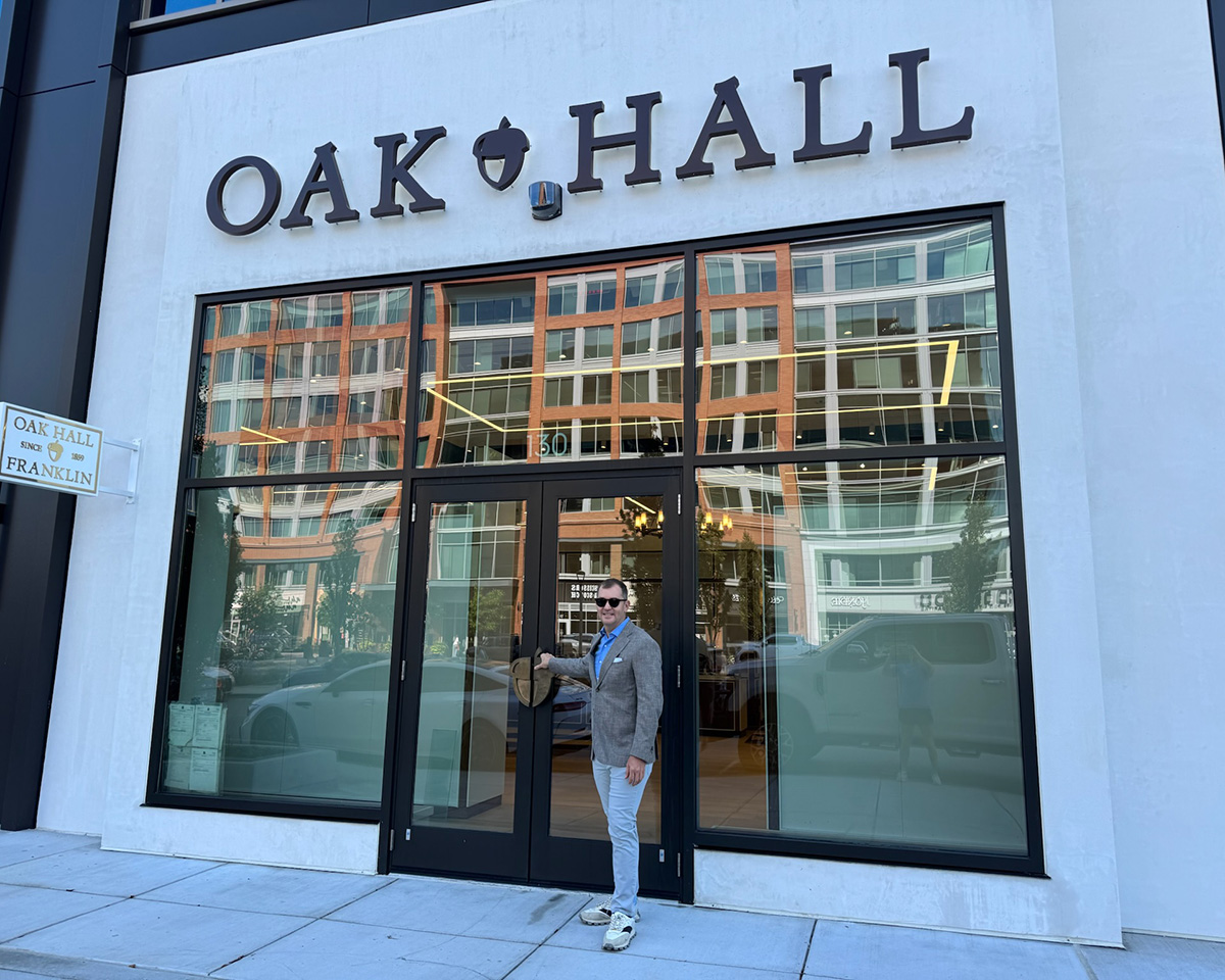 OAK HALL EXPANDS IN TENNESSEE WITH THIRD STORE - MR Magazine