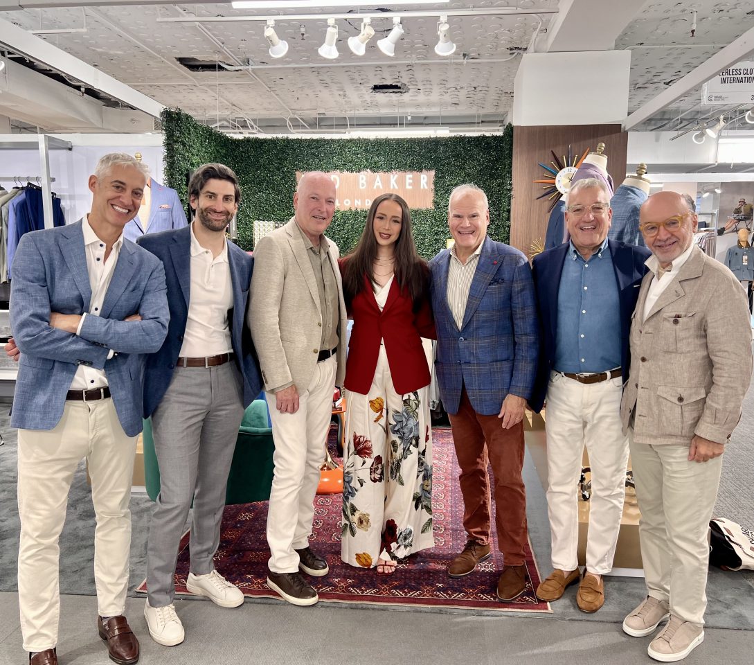 CHICAGO SHINES! - MR Magazine