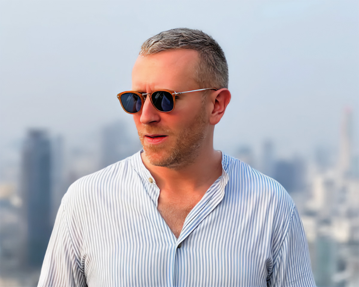 EXECUTIVE MOVES | JAMES NEWELL NAMED VICE PRESIDENT AND MEN’S GMM FOR MEN’S AT BLOOMINGDALES ...