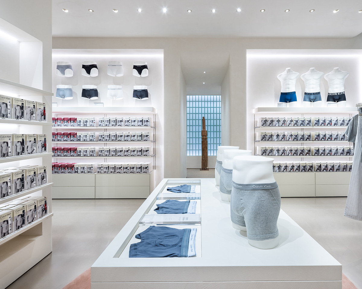 CALVIN KLEIN’S NEW GLOBAL FLAGSHIP STORE IN NEW YORK CITY - MR Magazine