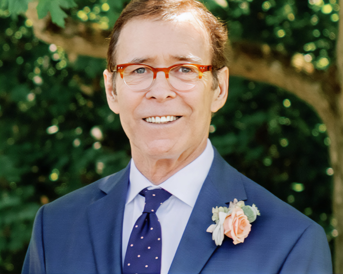 REMEMBERING THOMAS PIERCE - MR Magazine