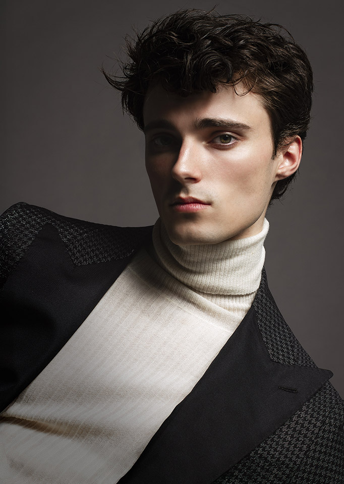 FROM THE JANUARY ISSUE: THE IMPECCABLE INDISPENSABLE SUIT - MR Magazine